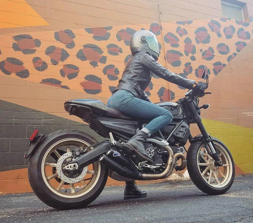 Ducati Scrambler Cafe Racer Number Plate Conversion | British Customs