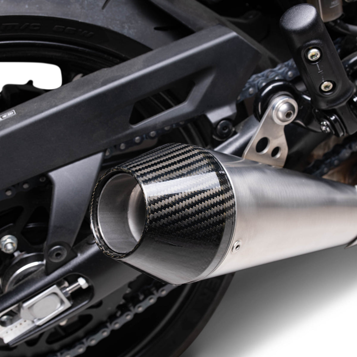 Triumph 400/400x Stubby Predator Carbon Exhaust | British Customs