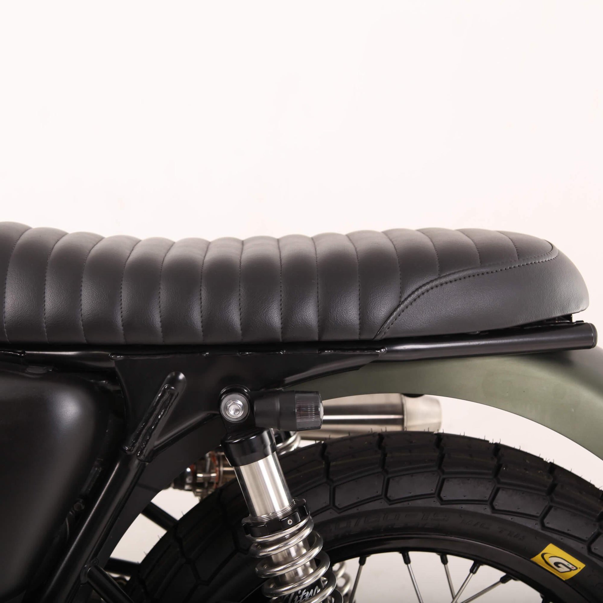 Slammer Tuck N Roll Gel Seat for Triumph Motorcycles | Black